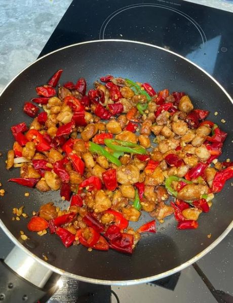 辣子鸡怎么做_辣子鸡最简单的做法视频-第2张图片-山城妙识 辣子鸡怎么做_辣子鸡最简单的做法视频-第2张图片-山城妙识