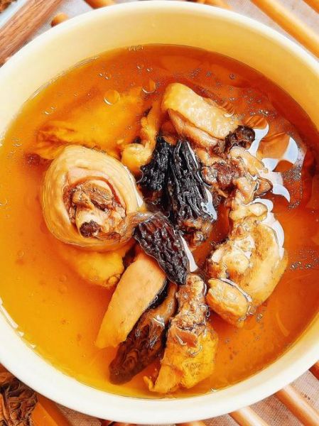 羊肚菌汤包怎么煲汤_羊肚菌汤包煲汤需要多久-第2张图片-山城妙识