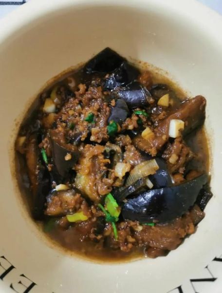 肉末蒸茄子怎么做_肉末蒸茄子蒸多久才入味-第2张图片-山城妙识