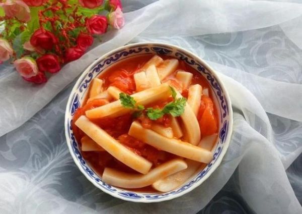 番茄炒年糕怎么做_番茄炒年糕为什么粘锅-第1张图片-山城妙识