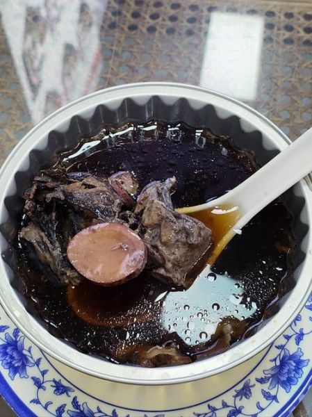 四物汤怎么炖_四物汤的正确炖法-第1张图片-山城妙识 四物汤怎么炖_四物汤的正确炖法-第1张图片-山城妙识