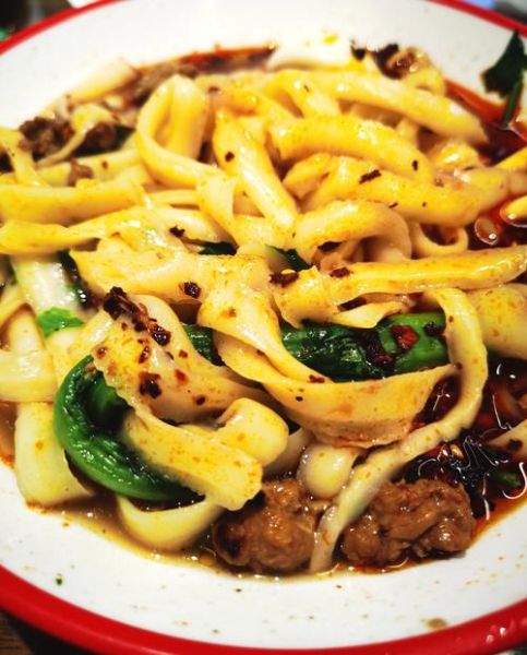 刀削面图片大全_刀削面怎么做才正宗-第3张图片-山城妙识