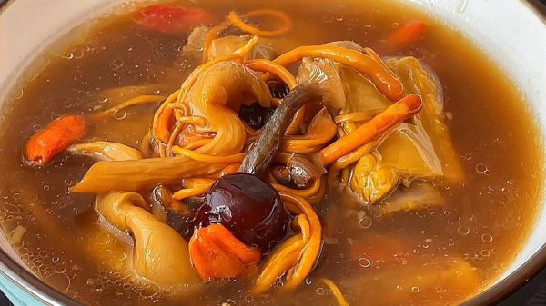 袖珍菇汤怎么做好喝_袖珍菇汤的做法大全-第1张图片-山城妙识