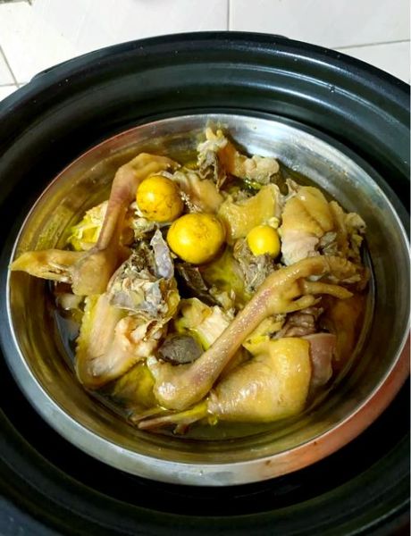 土鸡怎么炖好吃又嫩_家常土鸡做法大全-第1张图片-山城妙识