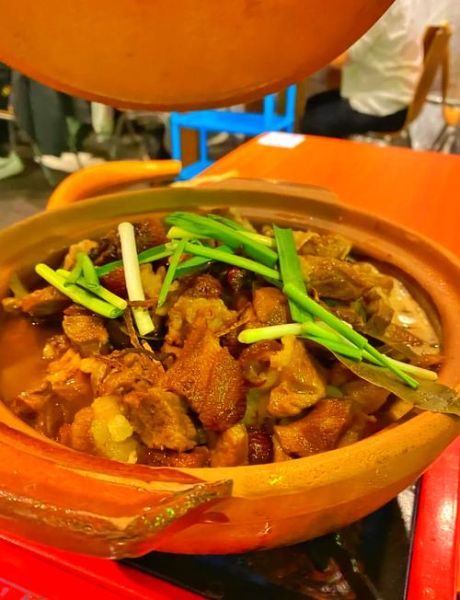 广式羊肉煲怎么做_正宗广式羊肉煲做法-第1张图片-山城妙识 广式羊肉煲怎么做_正宗广式羊肉煲做法-第1张图片-山城妙识