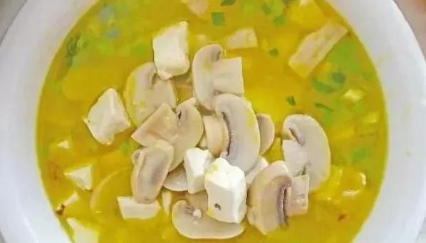 蘑菇和豆腐可以一起煮吗_为什么相克-第1张图片-山城妙识