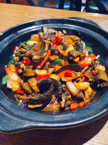 鳝鱼最好吃的做法怎么做_鳝鱼怎么烧才嫩-第1张图片-山城妙识