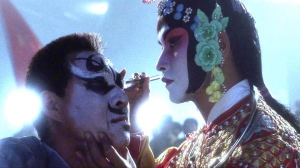 霸王别姬讲了什么故事_霸王别姬结局是什么意思-第2张图片-山城妙识