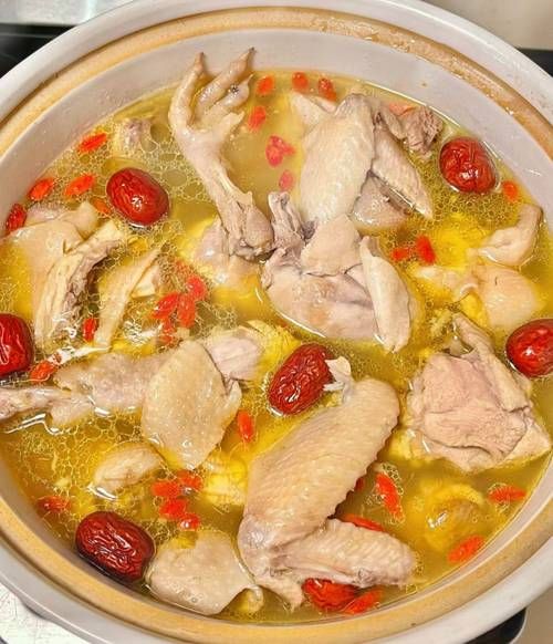 炖鸡一般炖多长时间_炖鸡多久能熟-第1张图片-山城妙识