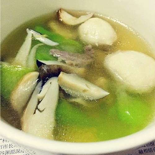 草菇汤怎么做好吃_草菇汤的做法窍门-第2张图片-山城妙识