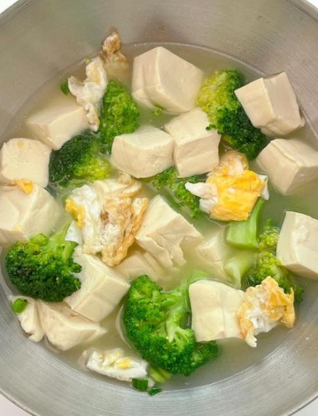 吃水煮豆腐能减肥吗_水煮豆腐减肥的正确吃法-第1张图片-山城妙识