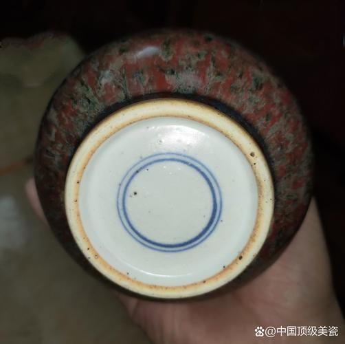 豇豆红瓷器如何鉴别_豇豆红釉色为何呈现苹果绿-第1张图片-山城妙识 豇豆红瓷器如何鉴别_豇豆红釉色为何呈现苹果绿-第1张图片-山城妙识