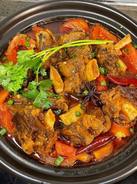 牛排骨汤怎么炖好吃又有营养_牛排骨汤炖多久最入味-第1张图片-山城妙识 牛排骨汤怎么炖好吃又有营养_牛排骨汤炖多久最入味-第1张图片-山城妙识