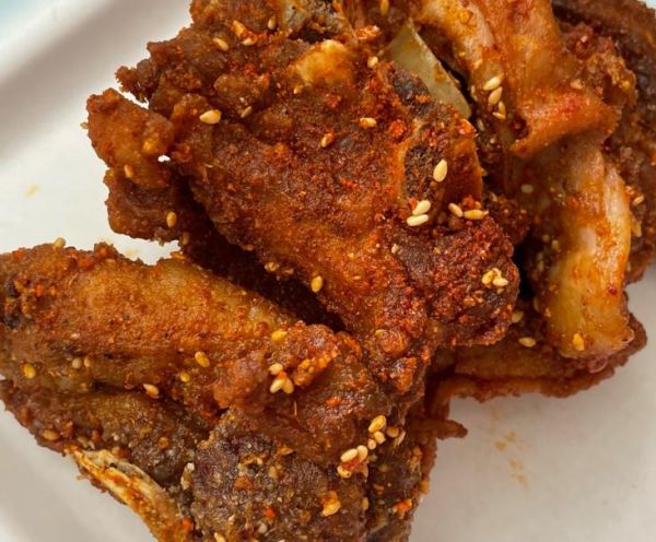 孜然烤羊排怎么做_孜然烤羊排腌制多久-第1张图片-山城妙识