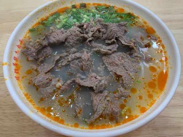 牛肉汤的做法及配料_牛肉汤怎么炖才好吃-第3张图片-山城妙识