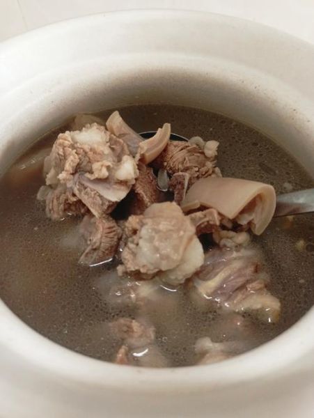 羊肉怎么炖才好吃_羊肉炖多久能烂-第2张图片-山城妙识