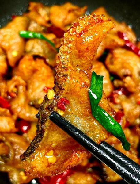 酥鱼的家常做法_酥鱼怎么炸才酥脆-第1张图片-山城妙识