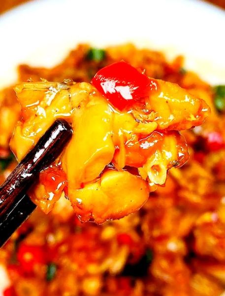 红烧牛蛙怎么做才好吃_最正宗做法-第2张图片-山城妙识