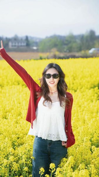 油菜花什么时候开_油菜花拍照穿什么颜色衣服-第3张图片-山城妙识