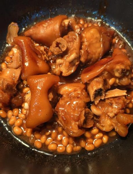 猪爪黄豆汤的做法大全_猪爪黄豆汤怎么炖最香-第2张图片-山城妙识