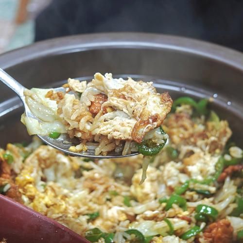 煲仔饭怎么做_煲仔饭锅巴怎么做-第1张图片-山城妙识