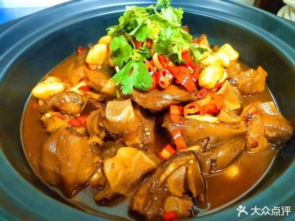 牛蹄子怎么做好吃_牛蹄子高压锅做法-第3张图片-山城妙识