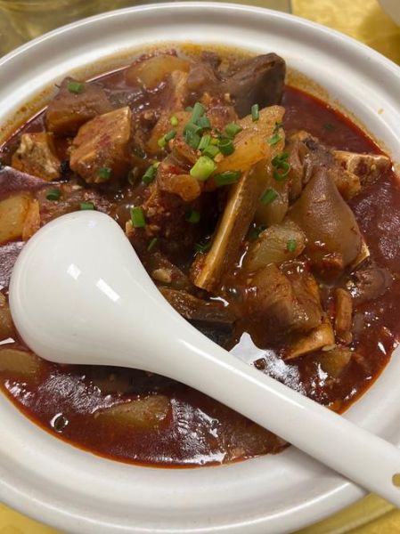 牛蹄子怎么做好吃_牛蹄子高压锅做法-第2张图片-山城妙识