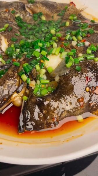 碟鱼头怎么做好吃_家常碟鱼头做法大全视频-第1张图片-山城妙识