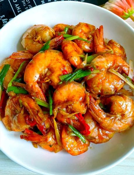 红烧大虾怎么做好吃_红烧大虾的做法大全图解-第1张图片-山城妙识