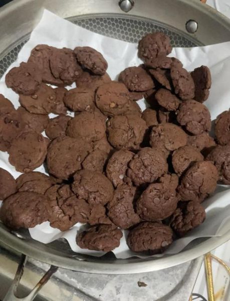 巧克力饼干烤箱做法_需要多少温度和时间-第1张图片-山城妙识