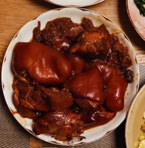 清炖蹄膀怎么做_清炖蹄膀最正宗的做法-第2张图片-山城妙识