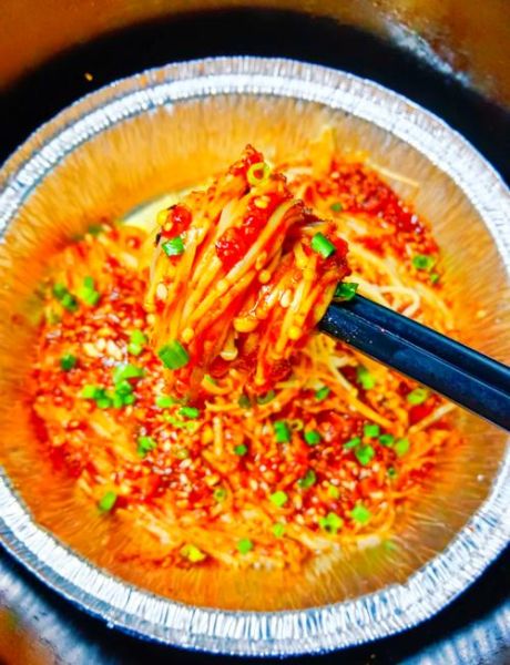 烤金针菇怎么做_烤金针菇需要多长时间-第1张图片-山城妙识 烤金针菇怎么做_烤金针菇需要多长时间-第1张图片-山城妙识