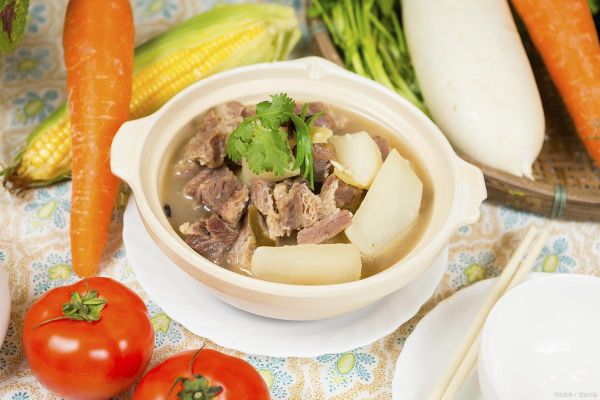 胡萝卜炖羊肉正宗做法_怎么炖才不膻-第3张图片-山城妙识 胡萝卜炖羊肉正宗做法_怎么炖才不膻-第3张图片-山城妙识