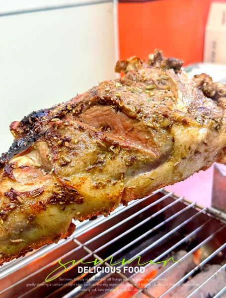 家庭木炭烤羊腿怎么做_木炭烤羊腿腌制多久-第3张图片-山城妙识