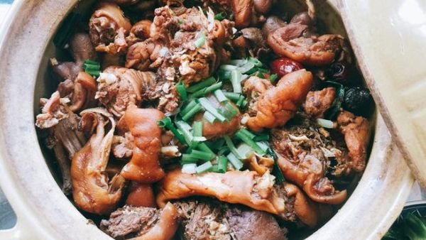 兔肉的家常做法_兔肉怎么做好吃-第2张图片-山城妙识