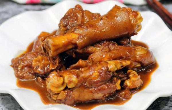 羊蹄高压锅做法大全_羊蹄高压锅多久能烂-第2张图片-山城妙识