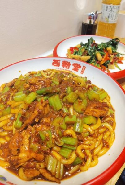 新疆爆辣炒米粉怎么做_正宗做法秘诀-第3张图片-山城妙识