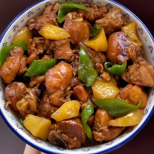 土豆炖鸡汤怎么炖好喝_土豆炖鸡汤的窍门-第1张图片-山城妙识