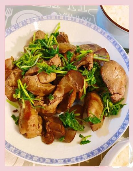 生鸡肝怎么炒好吃_鸡肝焯水几分钟才嫩-第2张图片-山城妙识