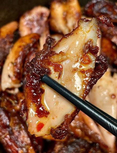 微波炉烤鸡腿要几分钟_用什么火-第1张图片-山城妙识 微波炉烤鸡腿要几分钟_用什么火-第1张图片-山城妙识