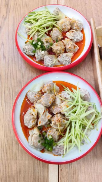 如何拌馄饨馅_馄饨馅怎么调才鲜嫩多汁-第3张图片-山城妙识 如何拌馄饨馅_馄饨馅怎么调才鲜嫩多汁-第3张图片-山城妙识