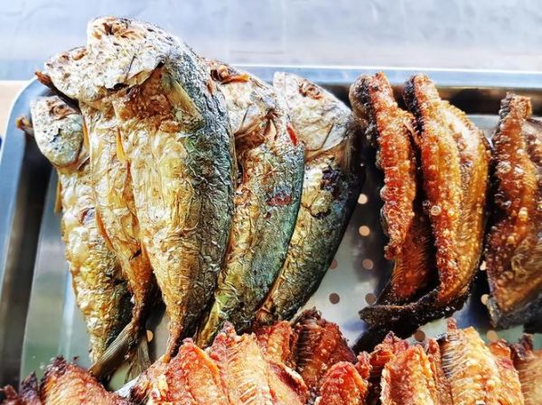 糍粑鱼晒多久_糍粑鱼晒几天最合适-第3张图片-山城妙识