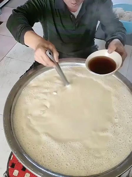 卤水点豆腐比例是多少_卤水点豆腐技巧-第3张图片-山城妙识