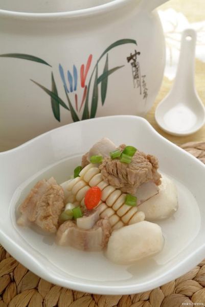 清炖排骨怎么做好吃肉烂熟_清炖排骨的诀窍-第2张图片-山城妙识