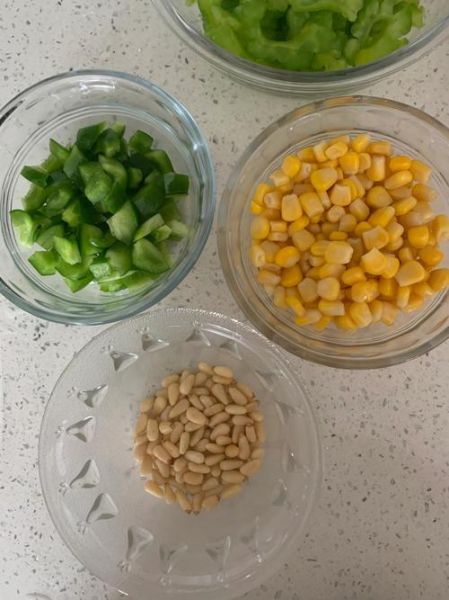 灌装松仁玉米的做法_家庭版详细教程-第1张图片-山城妙识 灌装松仁玉米的做法_家庭版详细教程-第1张图片-山城妙识