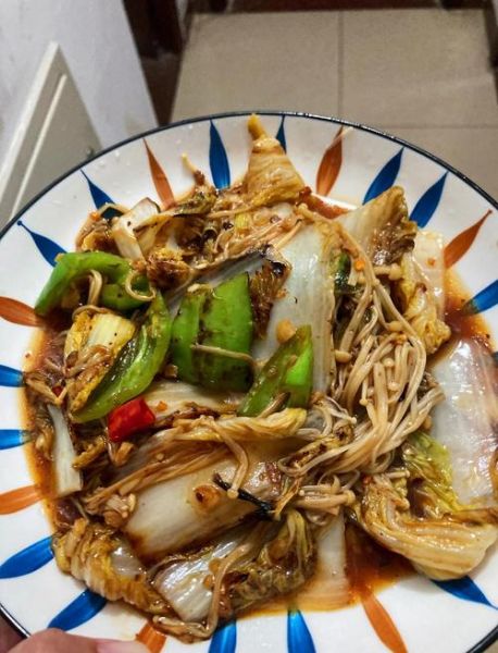 金针菇怎么炒好吃_金针菇凉拌做法大全-第3张图片-山城妙识