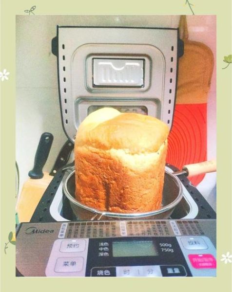 美的面包机做面包教程_美的面包机做面包视频-第3张图片-山城妙识