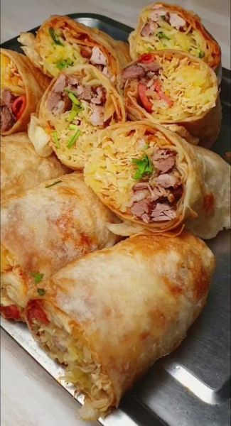 熏肉卷饼怎么做_熏肉卷饼图片大全-第1张图片-山城妙识