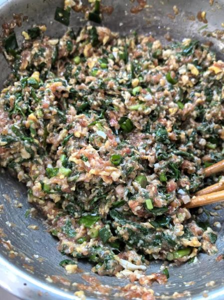 荠菜水饺馅怎么做_荠菜水饺馅的简单做法-第3张图片-山城妙识