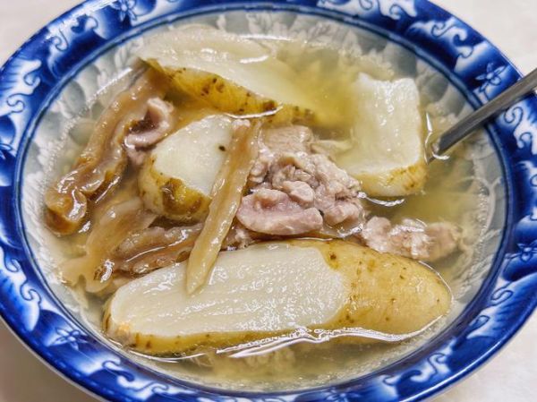 天麻排骨汤的功效与作用_天麻排骨汤适合什么人喝-第1张图片-山城妙识